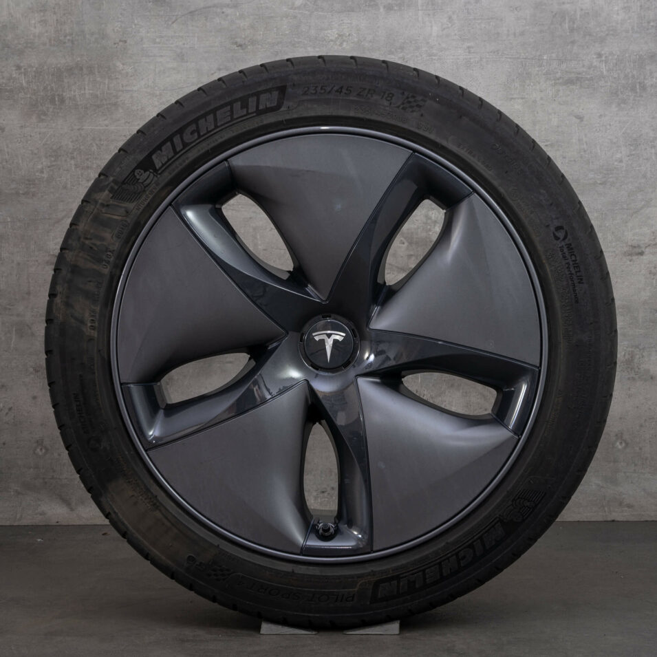 Original Tesla Model 3 Felgen 18 Zoll - 1044221-00-B
