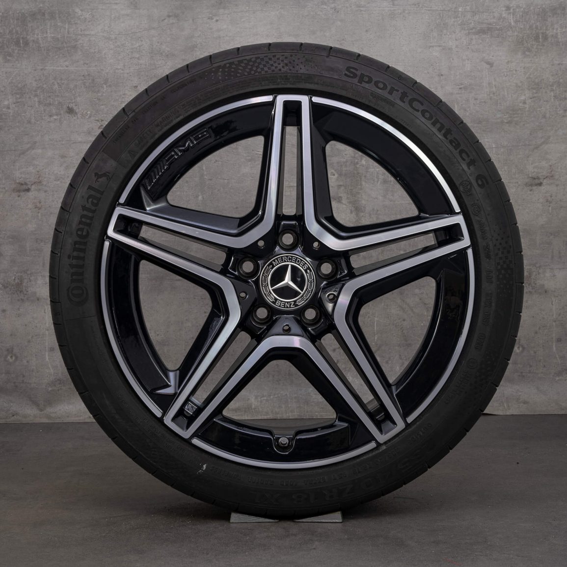 Original AMG CLA Felgen 18 Zoll - A1184010200